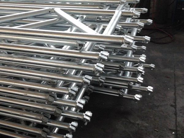 Lattice Girder - horizontal members of ringlock scaffolding
